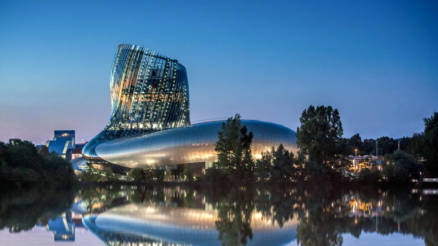 La cité du vin : un musée à découvrir, à visiter et à vivre